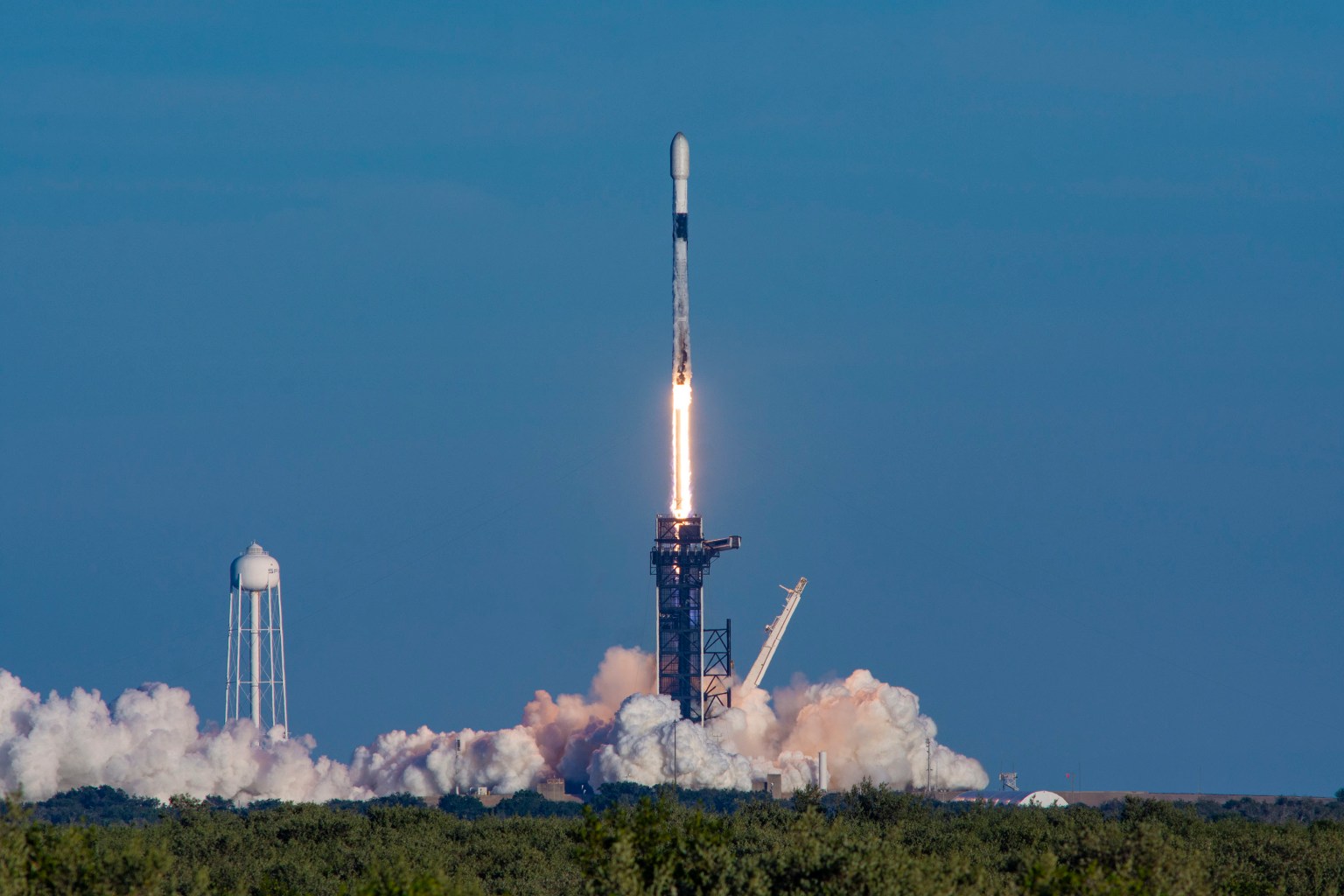 Starlink Group 4-5 | Falcon 9 Block 5 | Everyday Astronaut