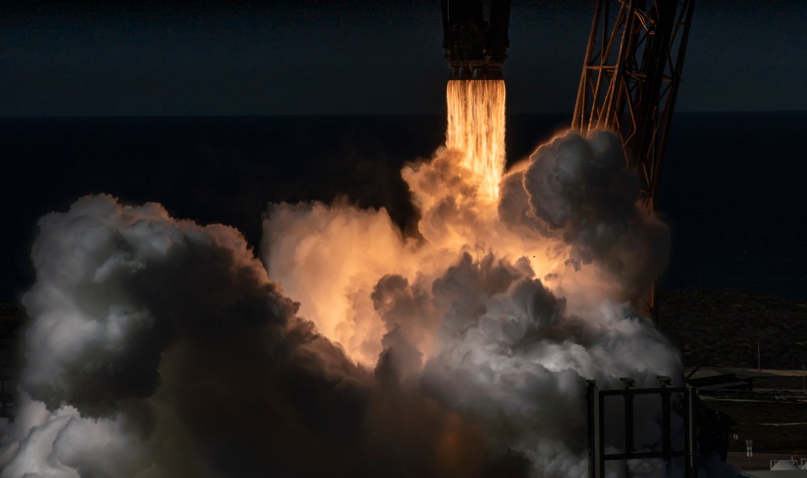 NROL-87 | Falcon 9 Block 5 | Everyday Astronaut
