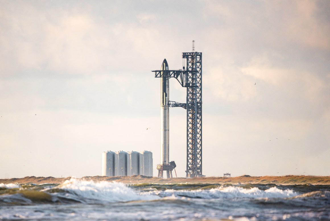 Starship/SuperHeavy | Starship Flight Test | Everyday Astronaut