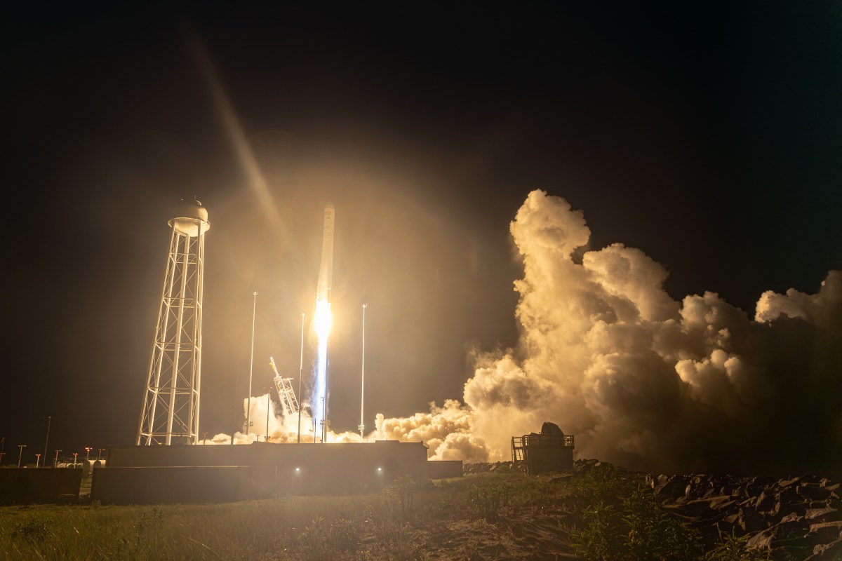 Cygnus CRS2 NG-19 (S.S. Laurel Clark) | Antares 230+ | Everyday Astronaut