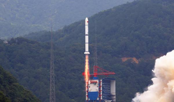 ChinaSat 1D | Long March 3B/E | Everyday Astronaut